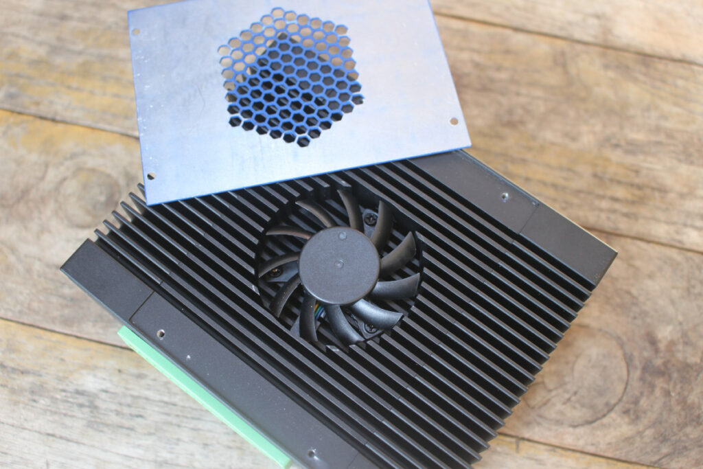 UP Xtreme i11 Edge Compute Enabling Kit (review sample) – CNX Software Shop UP Xtreme i11 Edge Compute Enabling Kit (review sample) – CNX Software Shop